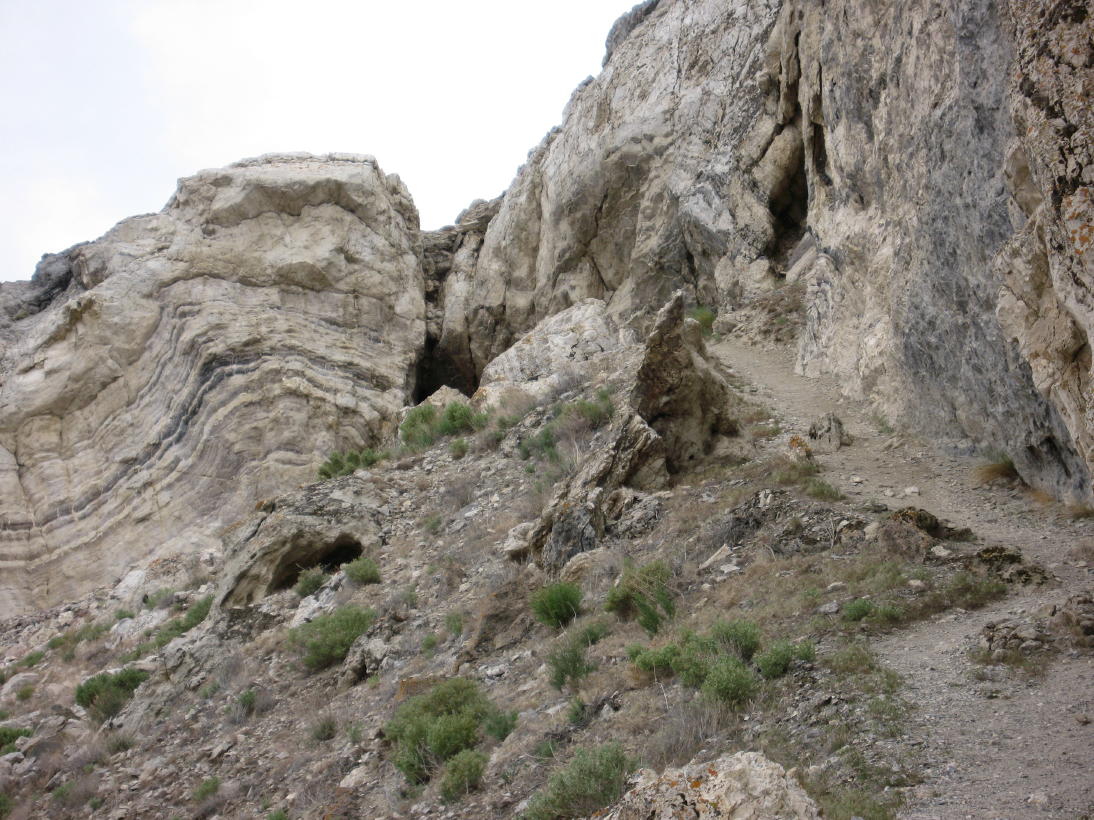Lovelock Cave, NV • Cave Exploration