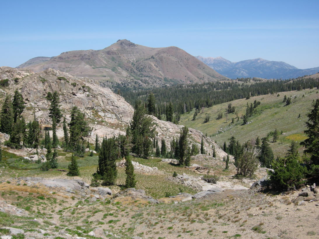 Round Top Lake, CA • Hike