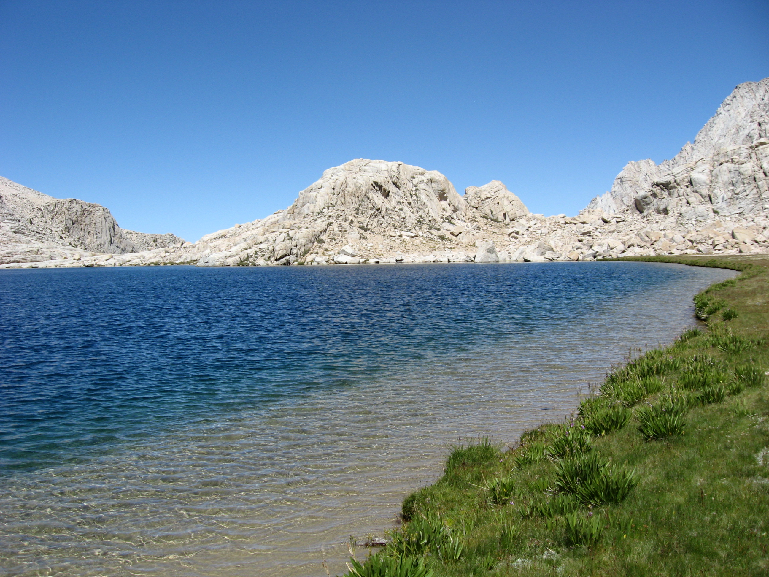 Meysan Lake Trail, CA • Hike