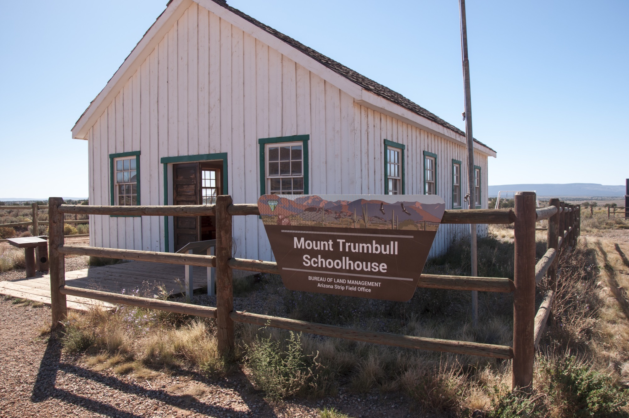 Mount Trumbull Schoolhouse, AZ | HikeArizona